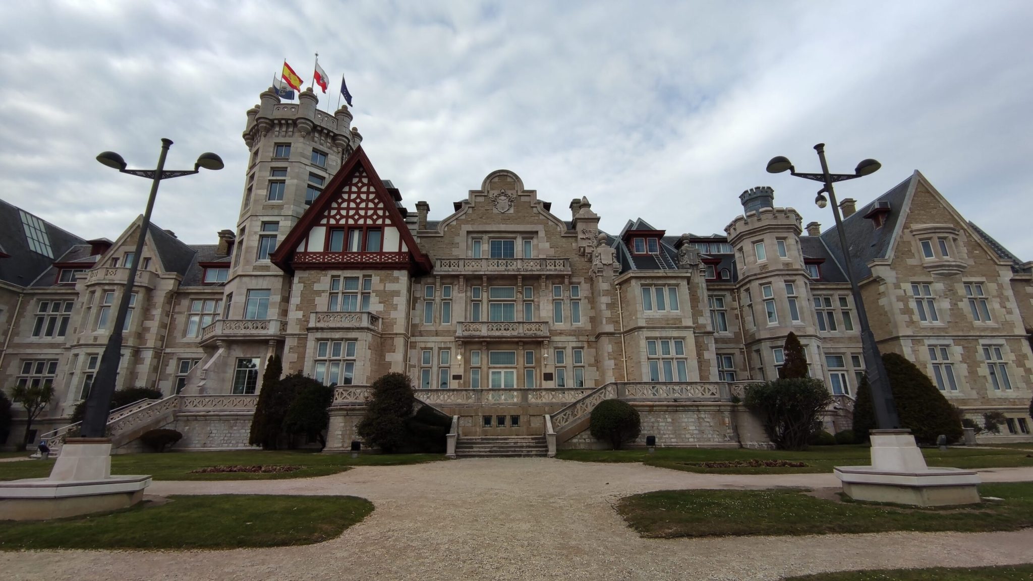 Descubre el impresionante Palacio de la Magdalena en Santander: guía ...